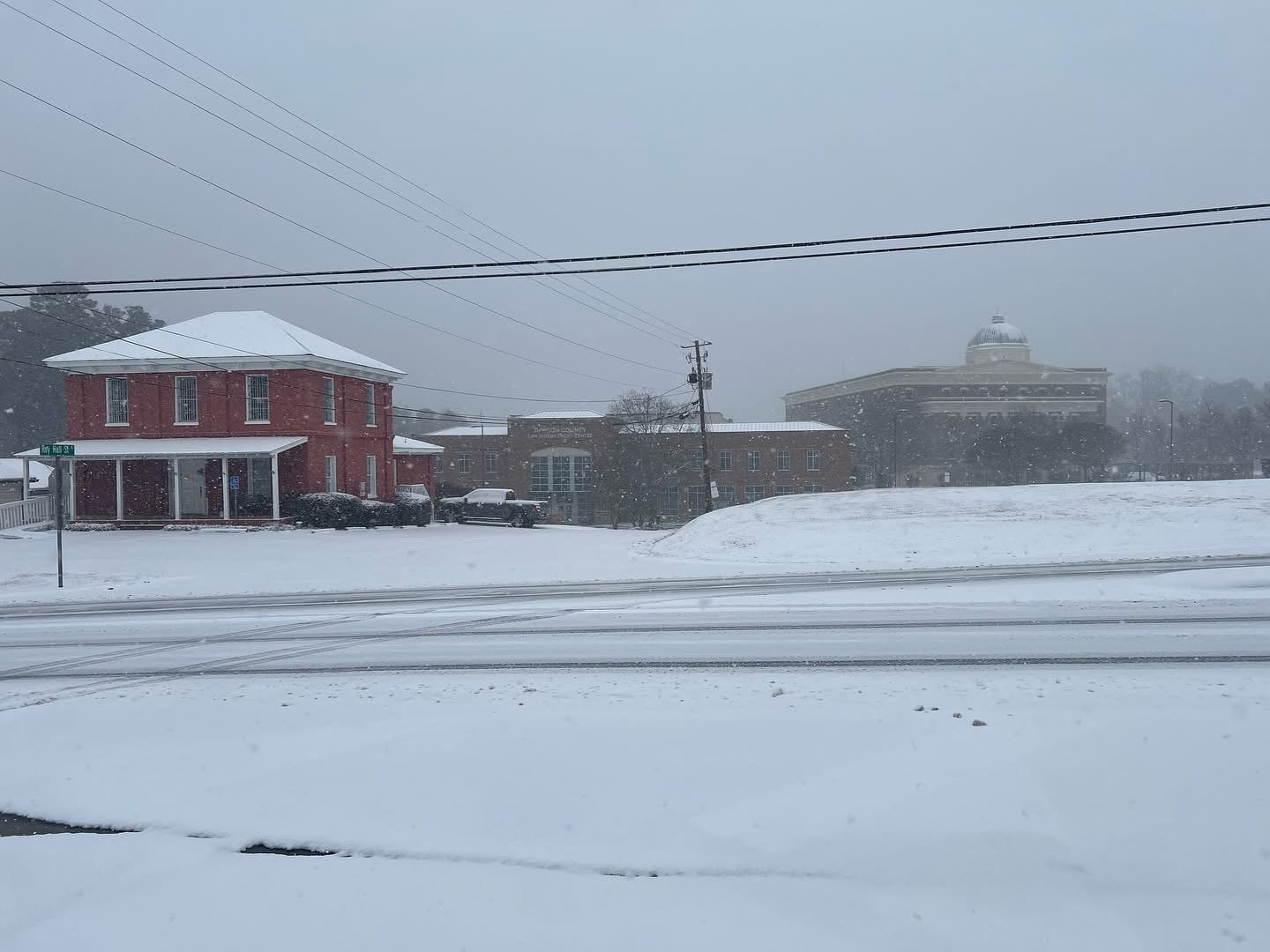State, local officials urge staying off roads as winter storm leads to ...