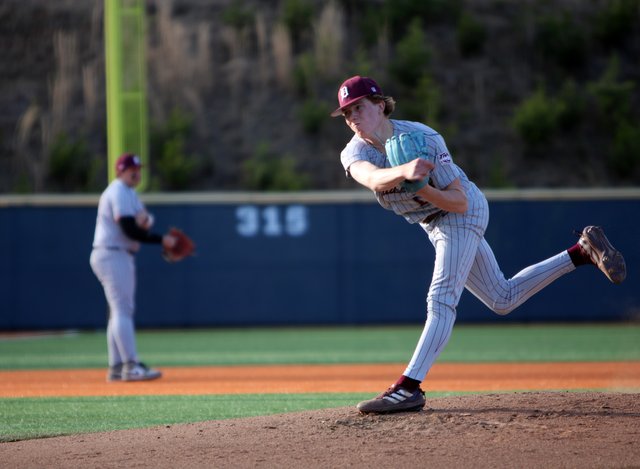 BASEBALL: Tripp Williams’ complete-game shutout leads Dawson to series ...