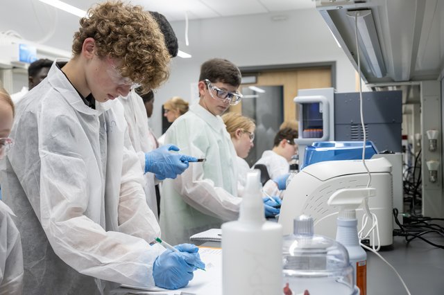 These two Dawson students selected to attend ARC STEM summer camp in ...